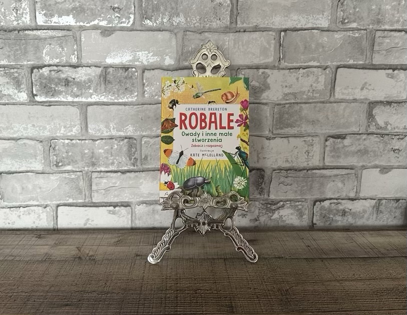 Robale. Owady i inne małe stworzenia. Zobacz i rozpoznaj – Mole Książkowe